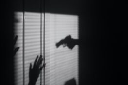 John Hron - obduktion, film, mördare, bilder, mördare, grav